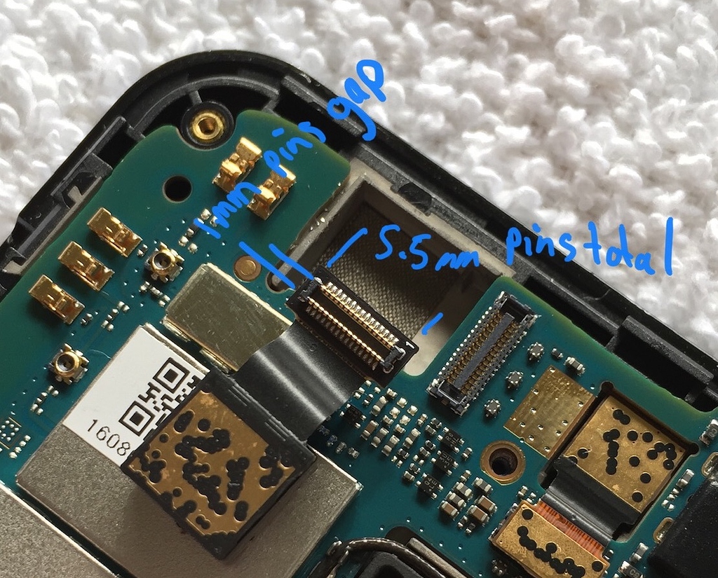 Identifying socket/connector part (with cable?) - Rectangular ...