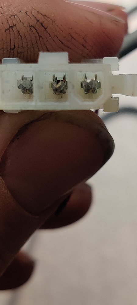 Identify pins and connectors - Rectangular Connectors - DigiKey ...