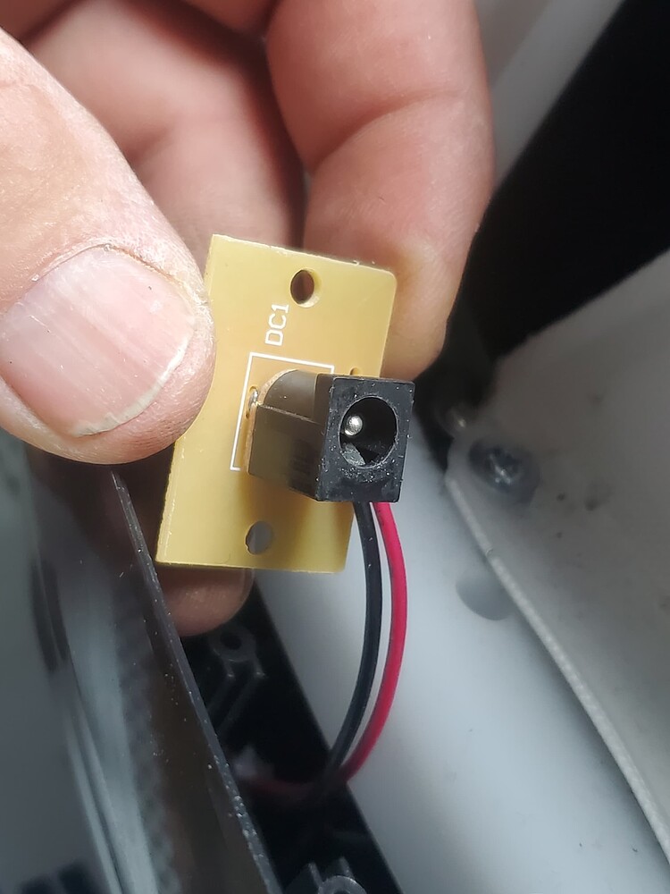 Identify a connector chip - Circular Connectors - DigiKey TechForum ...