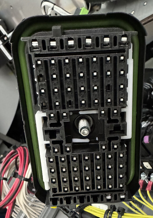 Need help Identifying this connector - Rectangular Connectors - DigiKey TechForum - An ...