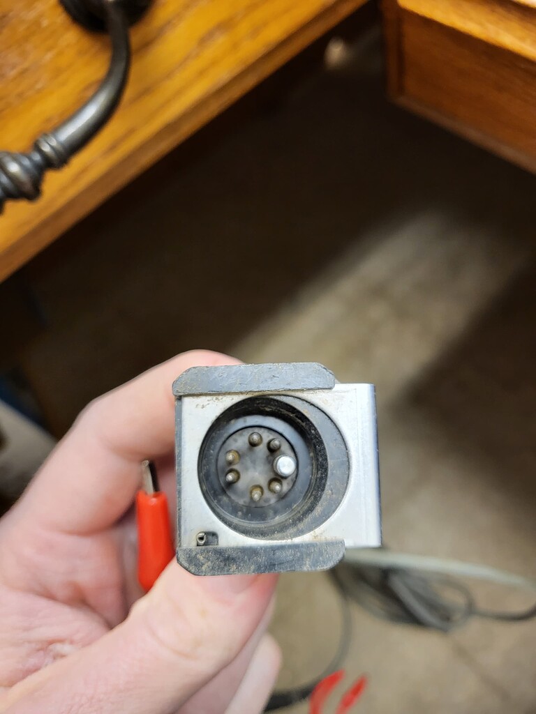 Connector Identification - Circular Connectors - DigiKey TechForum - An ...