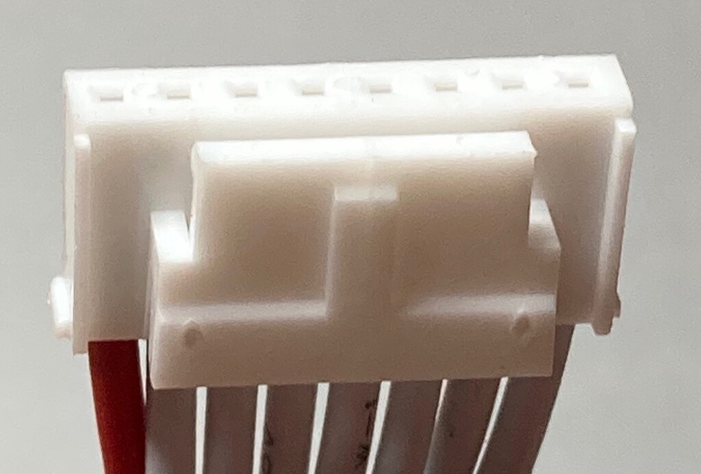 Identify a male connector used on Chinese electronics - Rectangular ...