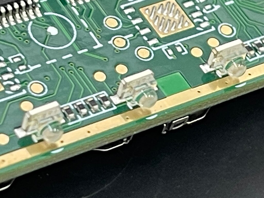 Identifying the LED's on a Swiss industrial router - Optoelectronics ...