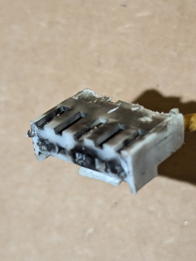 Looking for this connector - Rectangular Connectors - DigiKey TechForum ...