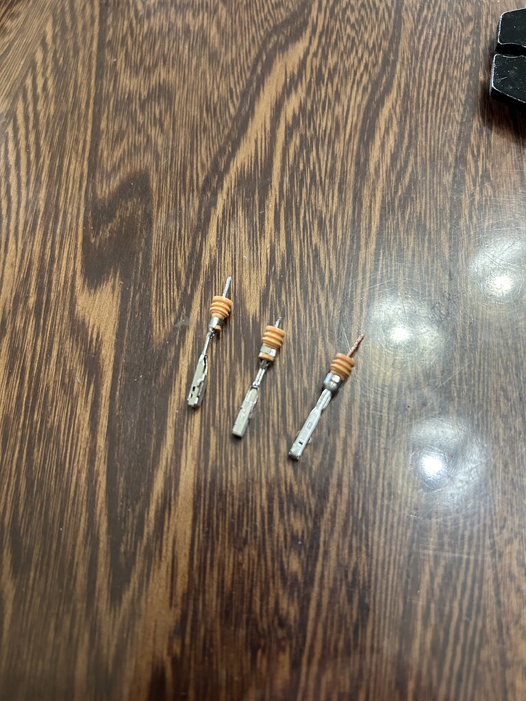 Pull to seat terminal identification - Rectangular Connectors - DigiKey ...