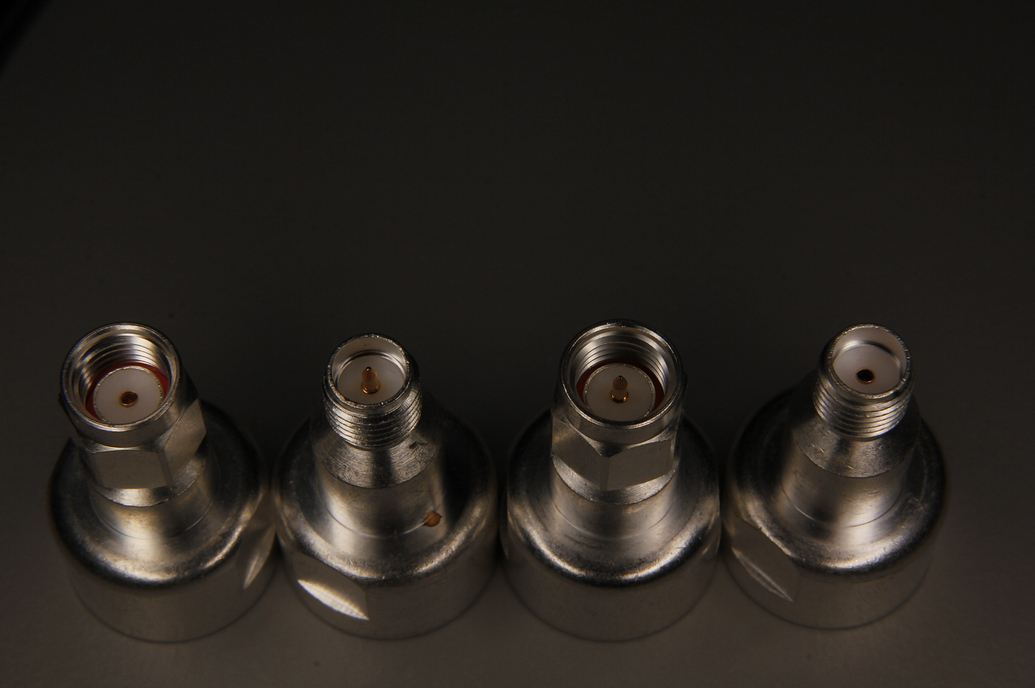 SMA与RP-SMA有何不同？ - 常见问答 - DigiKey 技术论坛 - 电子物料和组件方案的专业技术论坛