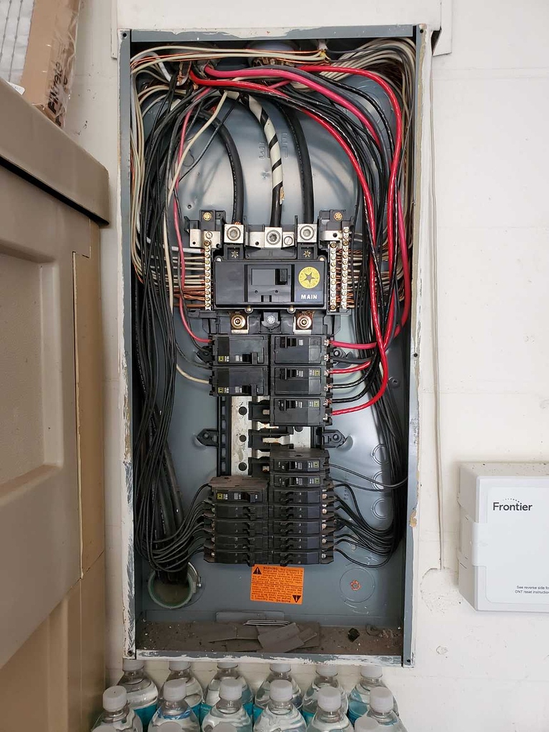 Proper bonding at the main panel - Electrical Inspections - InterNACHI ...