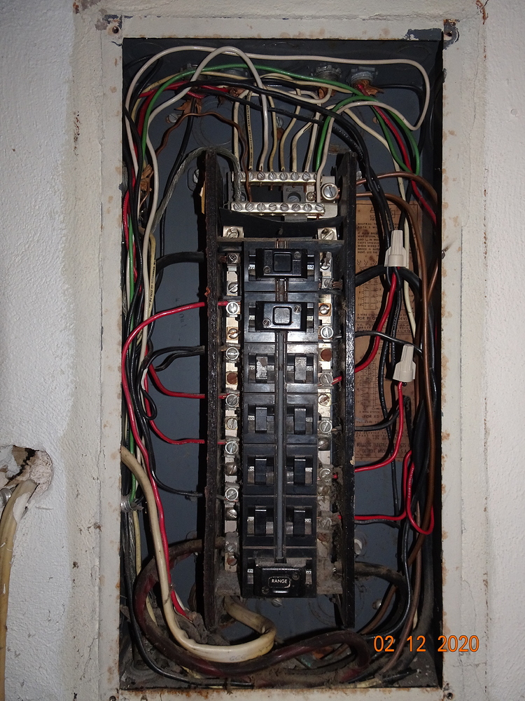 Bulldog PushMatic Service Panel - Electrical Inspections - InterNACHI®️ ...