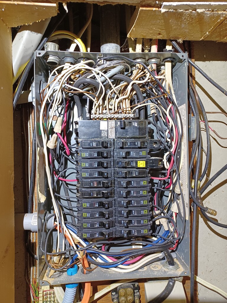 Tie down required? - Electrical Inspections - InterNACHI®️ Forum