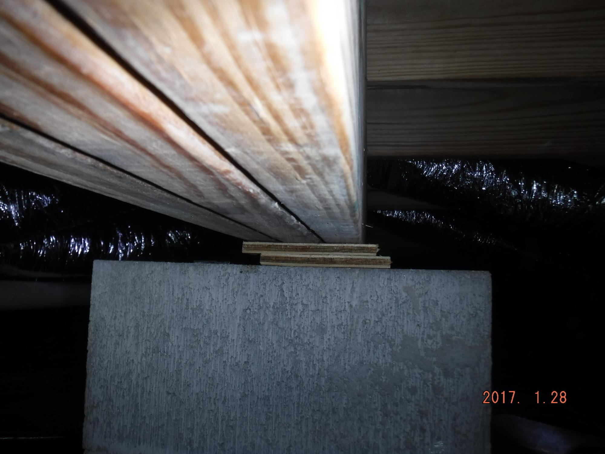 Shims on columns - Structural Inspections - InterNACHI®️ Forum