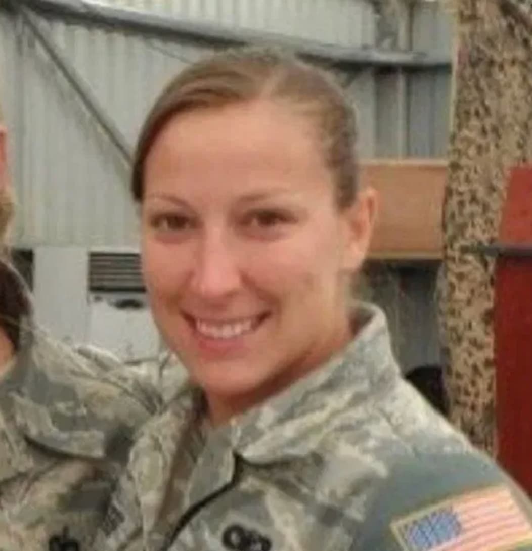 Unarmed, female veteran Ashli Babbitt will receive military funeral honors - InterNACHI®️ Forum