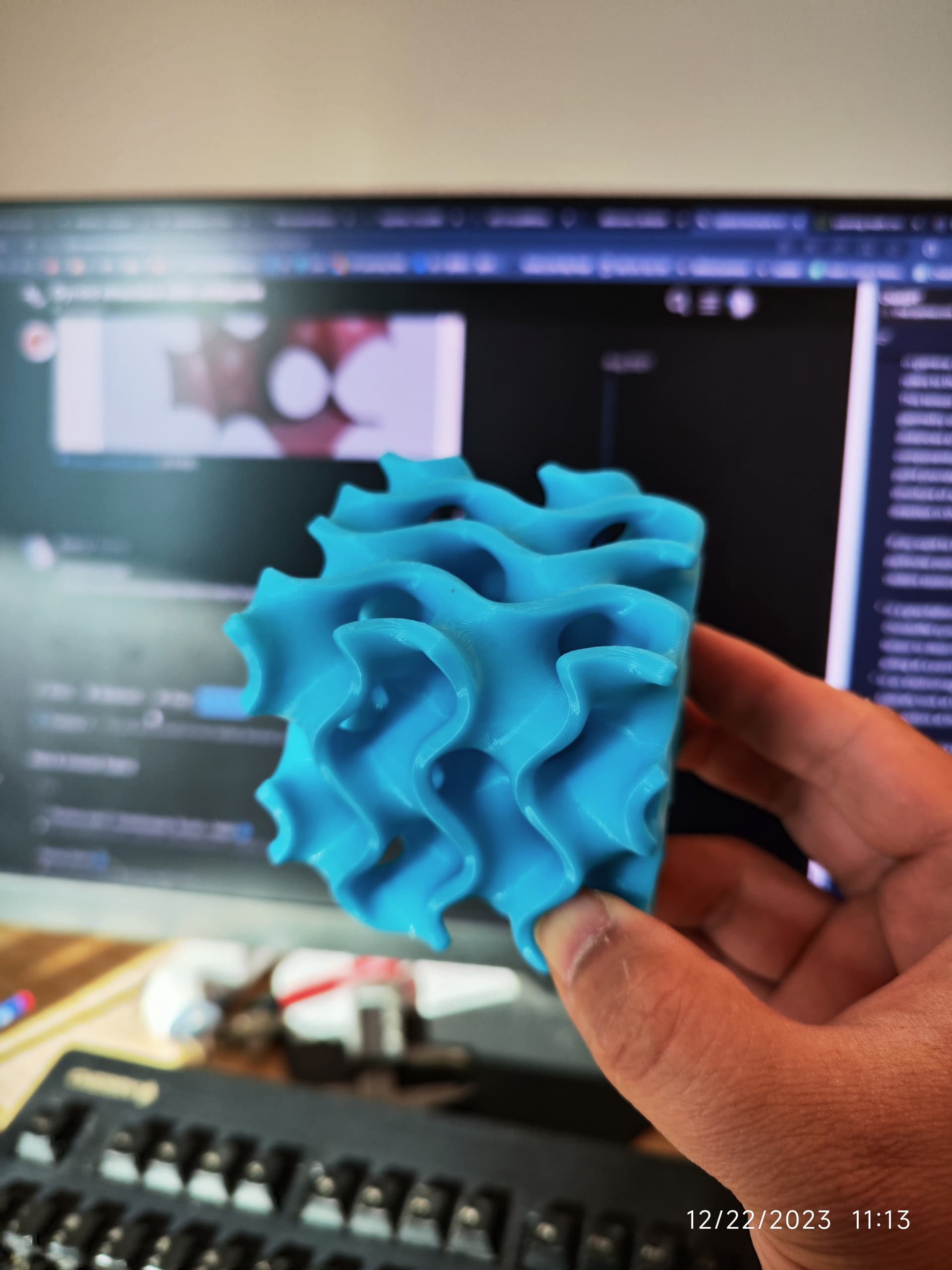 Gyroid structure with millipede - Page 2 - Grasshopper - McNeel Forum