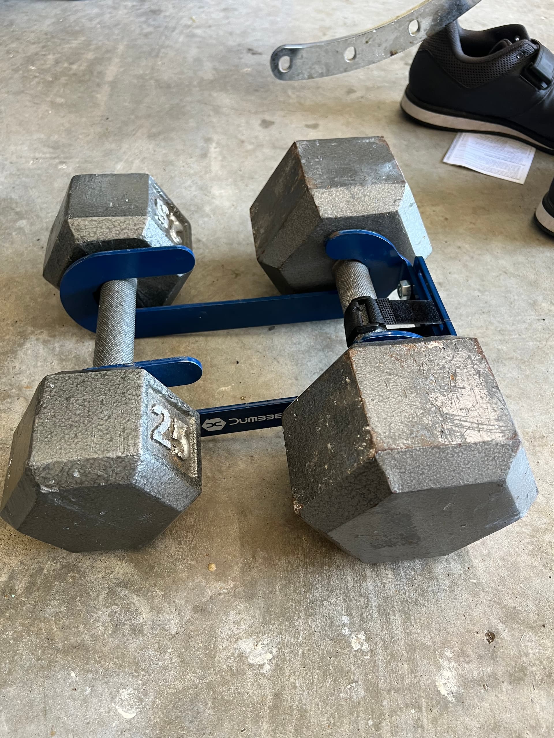 Kroc Row, When Dumbbells Low? - Bigger Stronger Leaner - T NATION