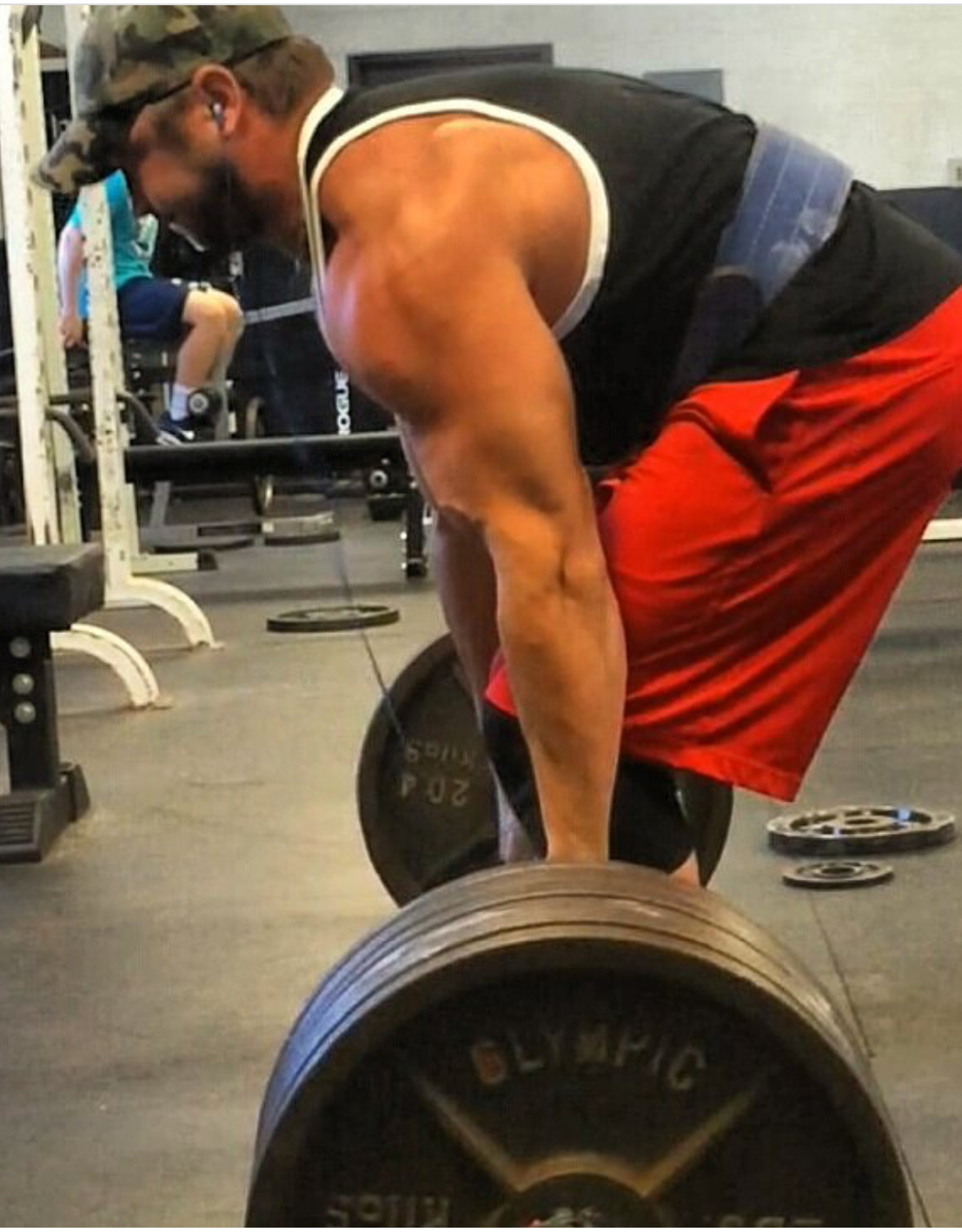 Rounded Upper Back Deadlifting - Bigger Stronger Leaner - T NATION